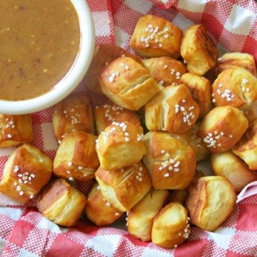 Homemade Pretzel Bites Recipe - Step-by-Step Tutorial - The Dinner-Mom