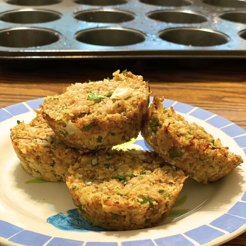 Baked Salmon Cakes Recipe (Patties or Muffin Tin Style) - The Dinner-Mom