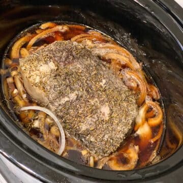 Easy Bottom Round Roast Recipe (Crock-Pot) - The Dinner-Mom